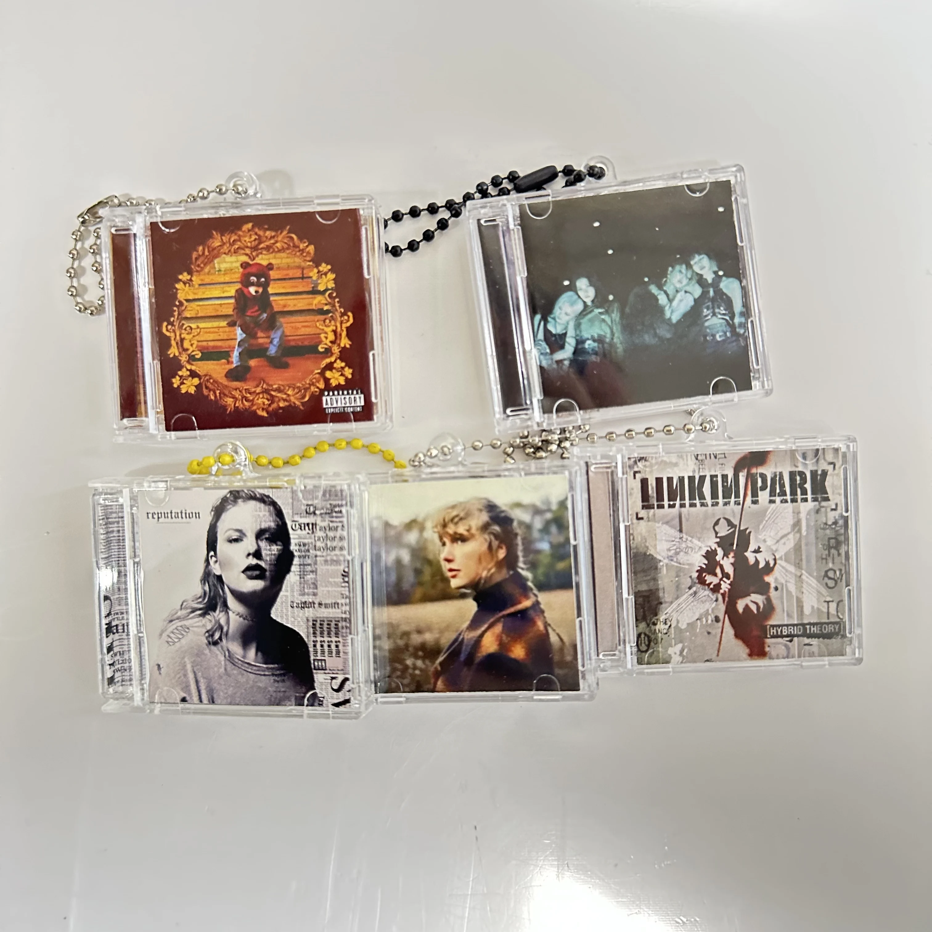 Taylor Keychain - Customizable Acrylic CD Case with RFID