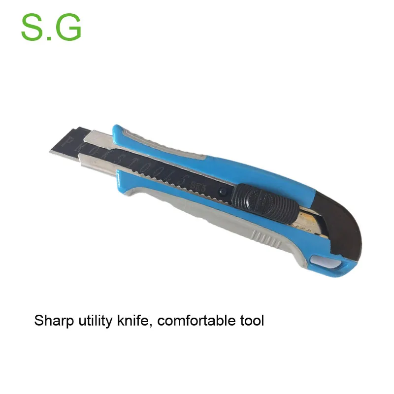 Retractable Utility Knife with Rubber Handle - Safety & Precision