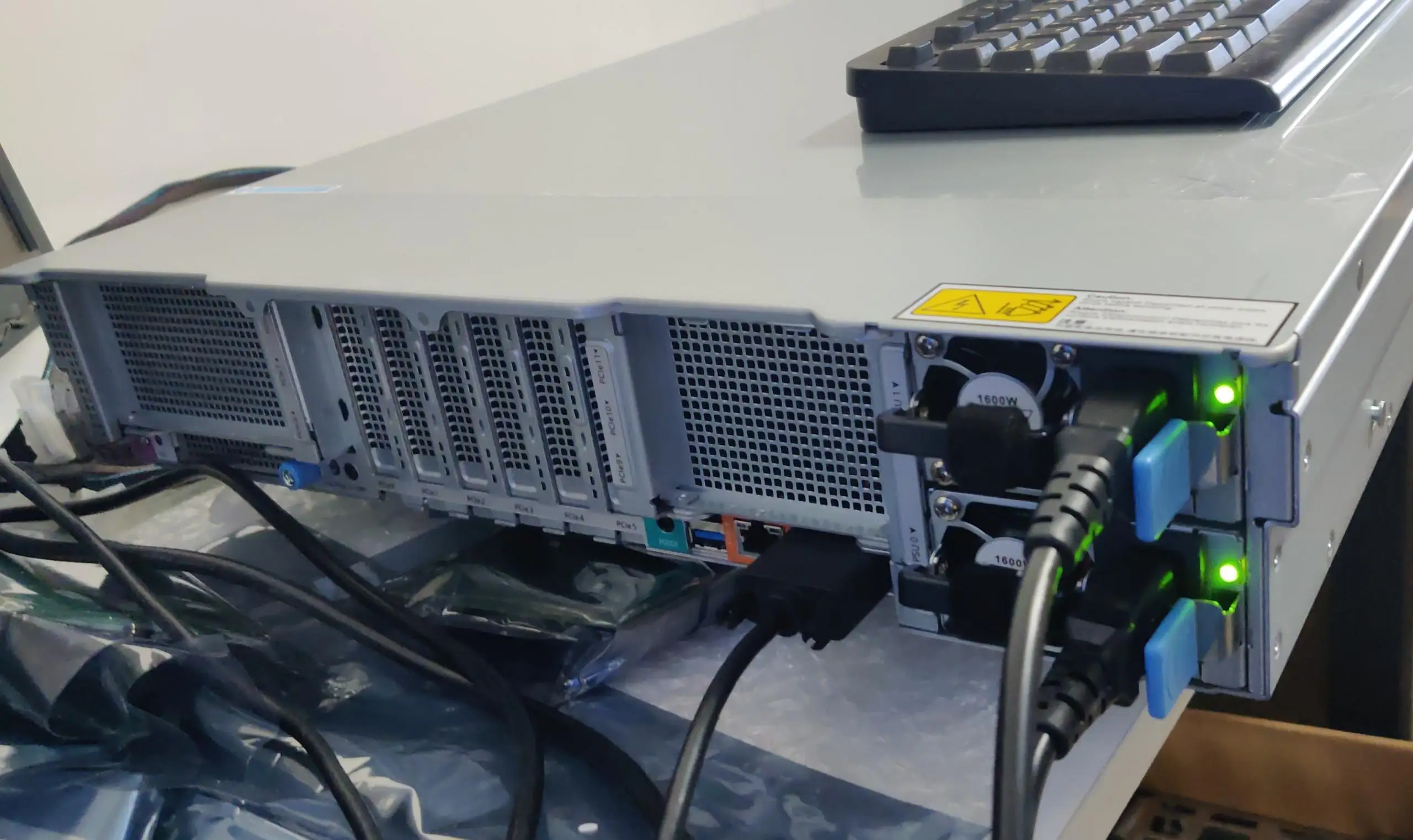 2024 New Server Rack 2u Inspur Nf8260m6 3rd Gen Intel Xeon Scalable 8 Cores 3.9 Ghz Processors ...