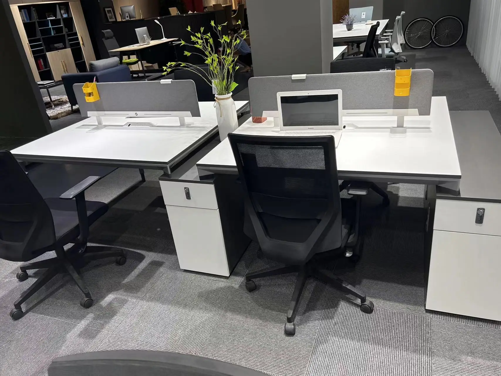 Simple Modern Office Furniture - Staff Office Desk Set