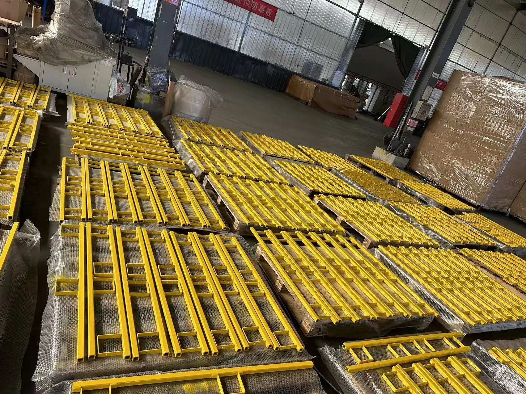 Commercial Roof Fall Protection Parapet Wall Guardrail System ...