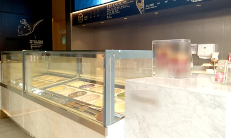 Pozzetti Gelato Showcase - Elegant Display Solutions