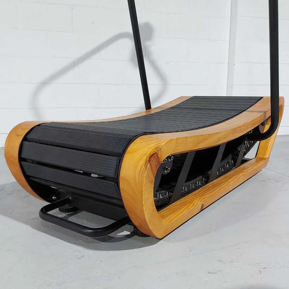 Wooden Manual Treadmills - Eco-Friendly Bodybuilding Equipment