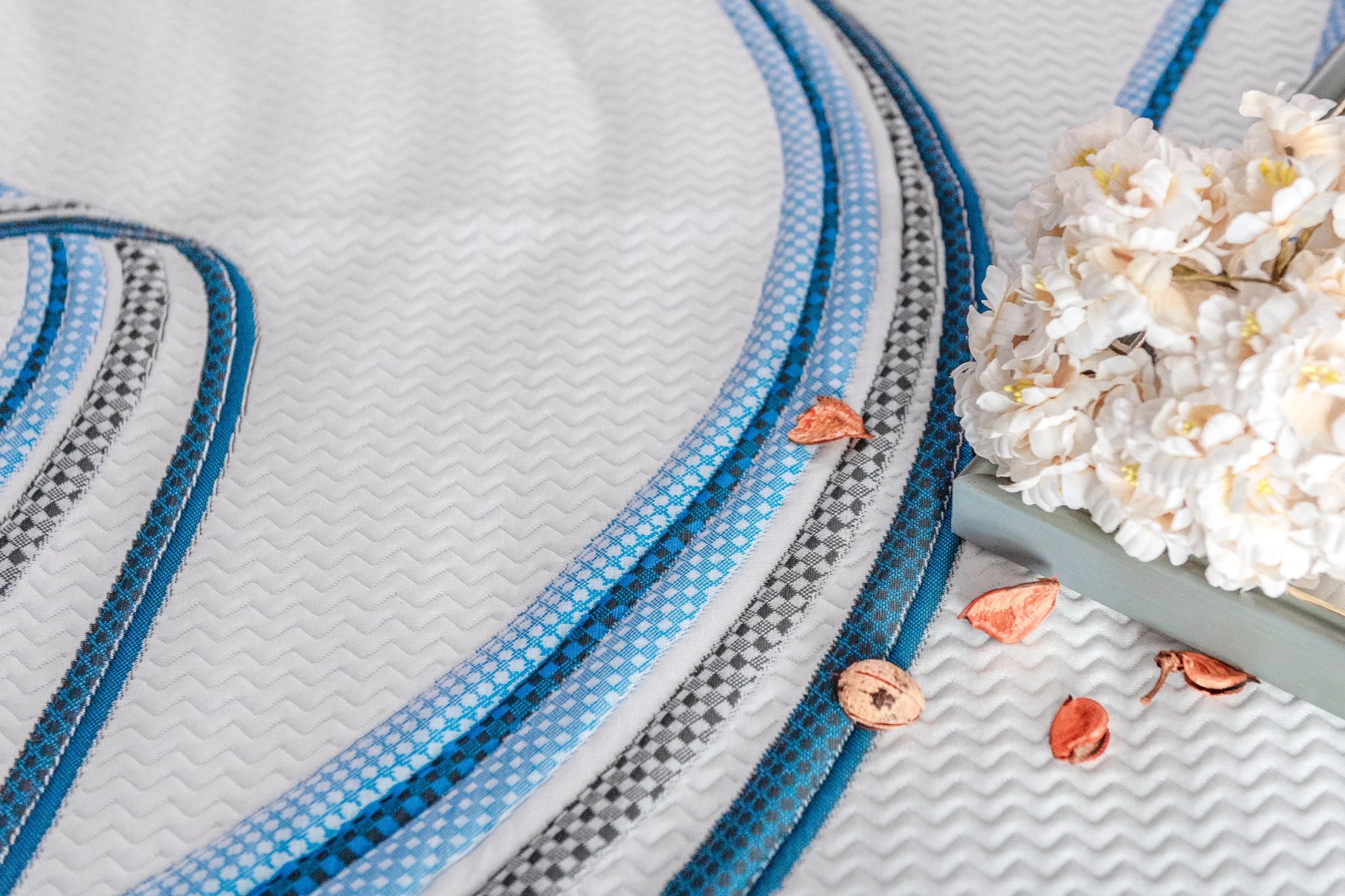 Breathable 100% Polyester Mattresses Ticking Fabric Knitted Mattress ...