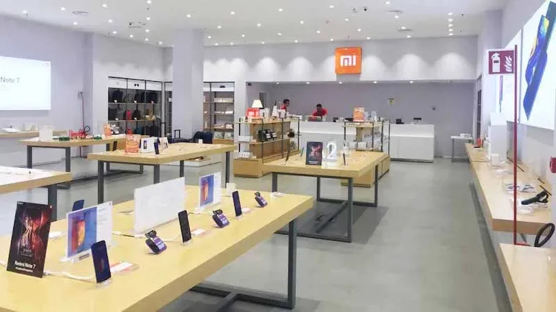 Factory UNIWA F265 Flip Style Phone 2.55 Inch Mediatek MT6261D,FM, 4SIM ...