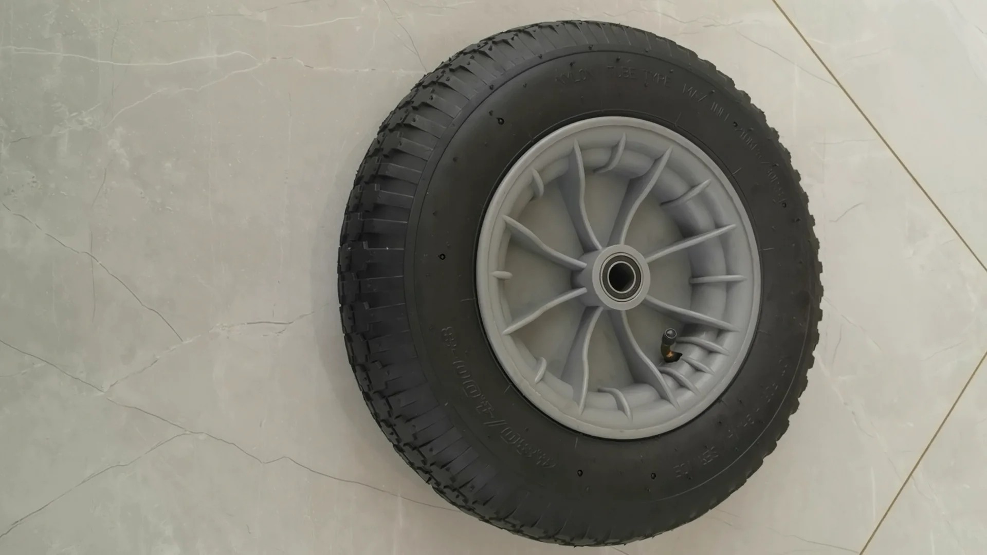 Beach Cart Inflatable Rubber Wheel 4.00-8 With Plastic Hub Wagon Cart ...