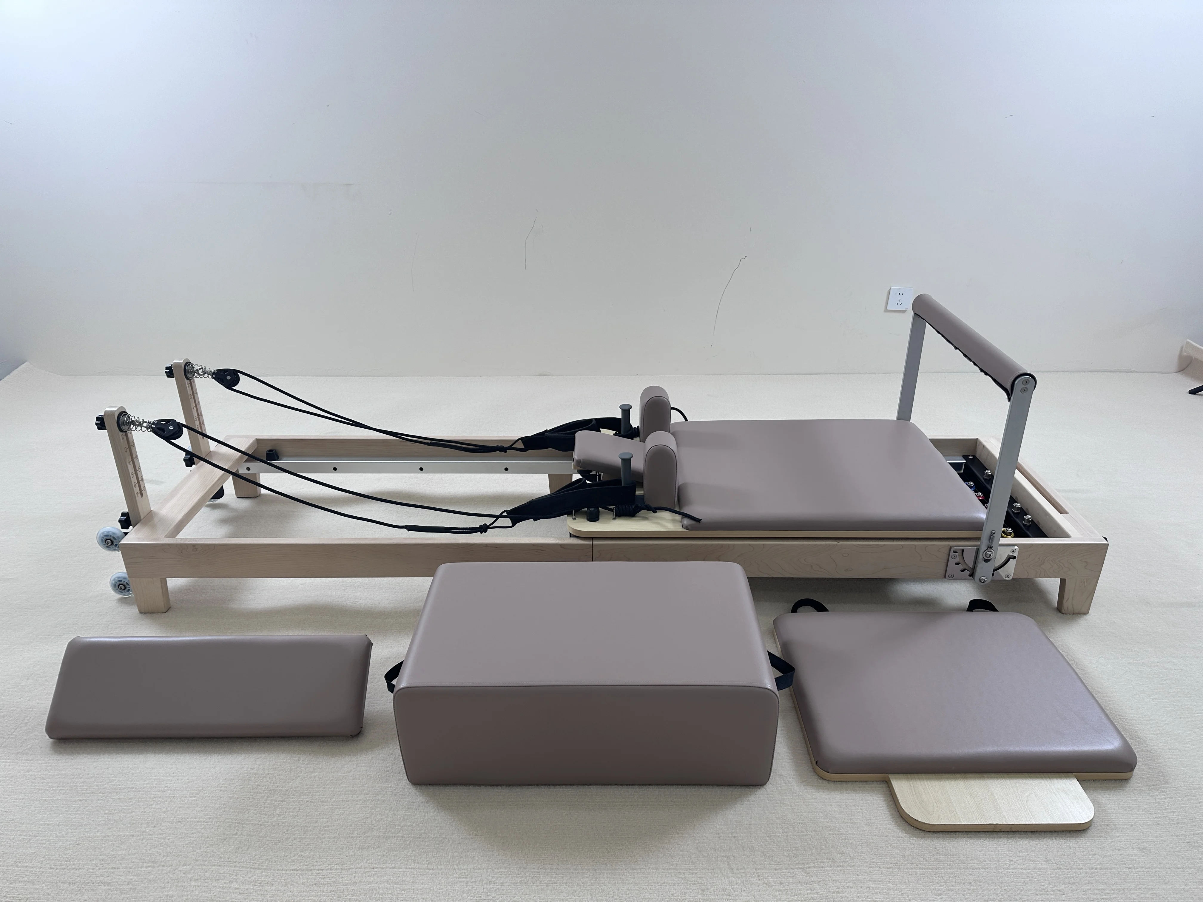 Eco-friendly Custom Logo Classic Home Use Pilates Reformer Foldable ...