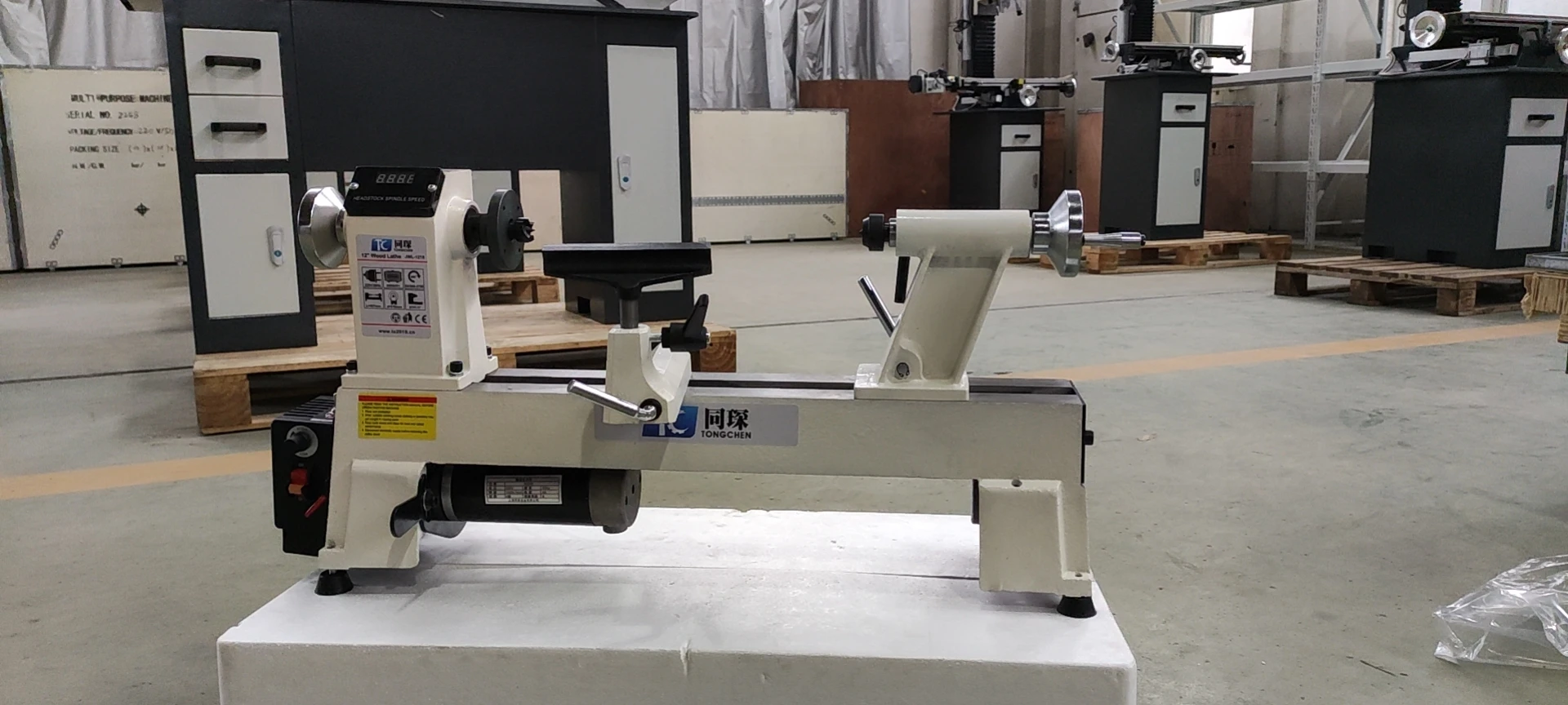 900w Mini Digital Display Woodworking Lathe Wood Turning Lathe Machine ...