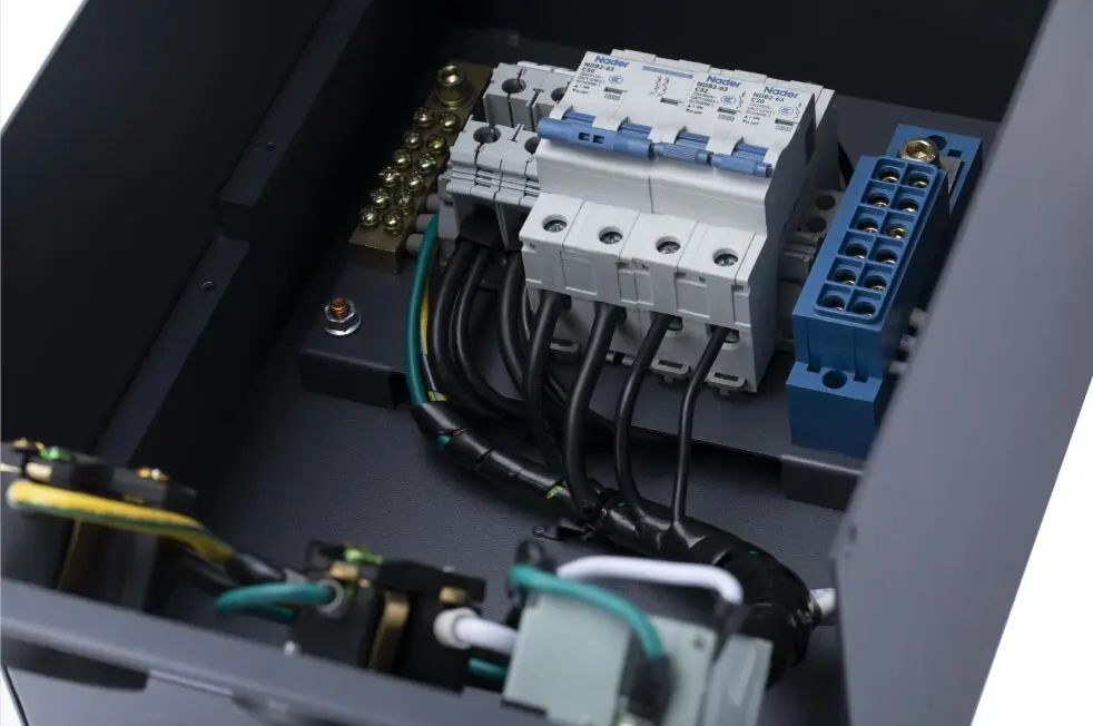 20A/30A/50A Weatherproof Electrical Power Distribution Box