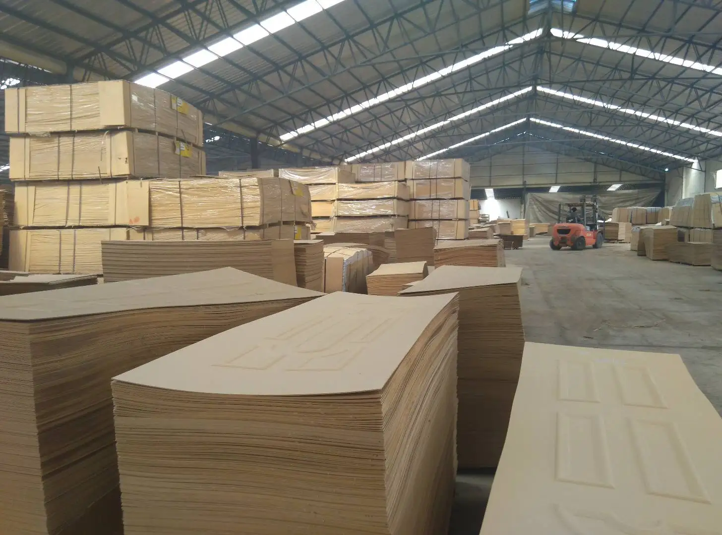 Natural Wood Veneer Door Skin - MDF Deep Moulded Panels