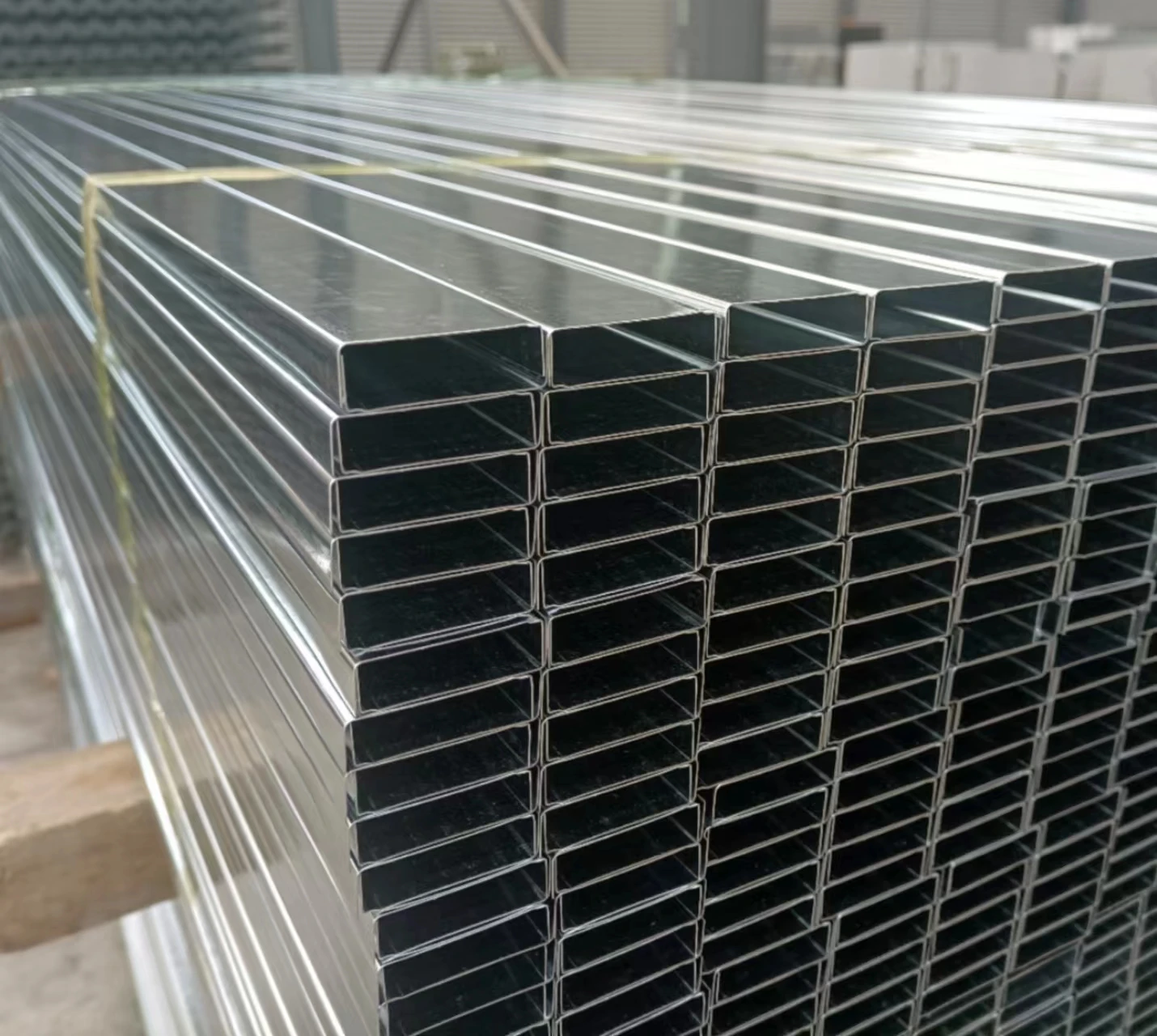Galvanized False Ceiling System Gypsum Board Accessories Corner Guards ...