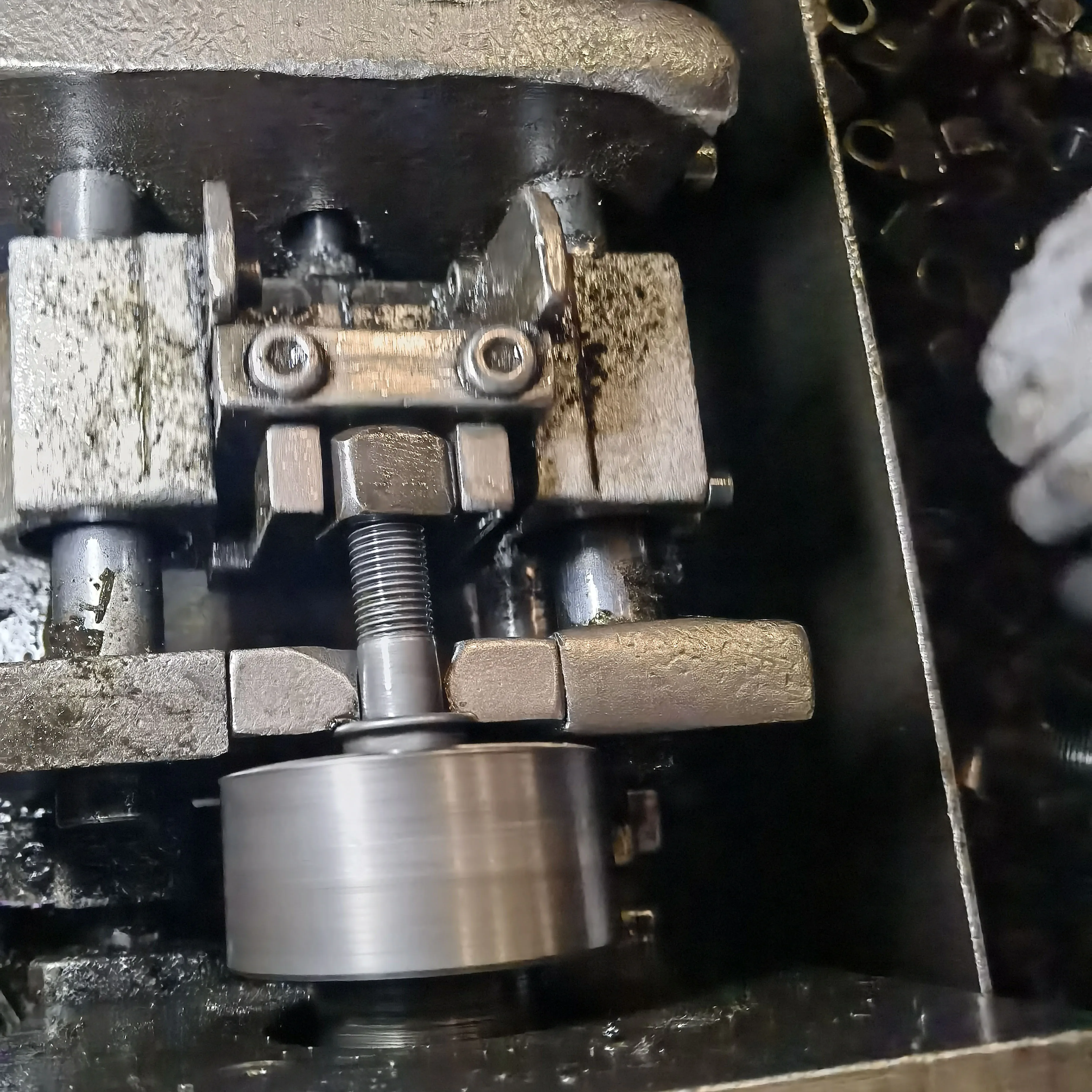 Excavator Track Bolt And Nut Track Shoe Bolt Nut Track Pad Bolt Nut ...