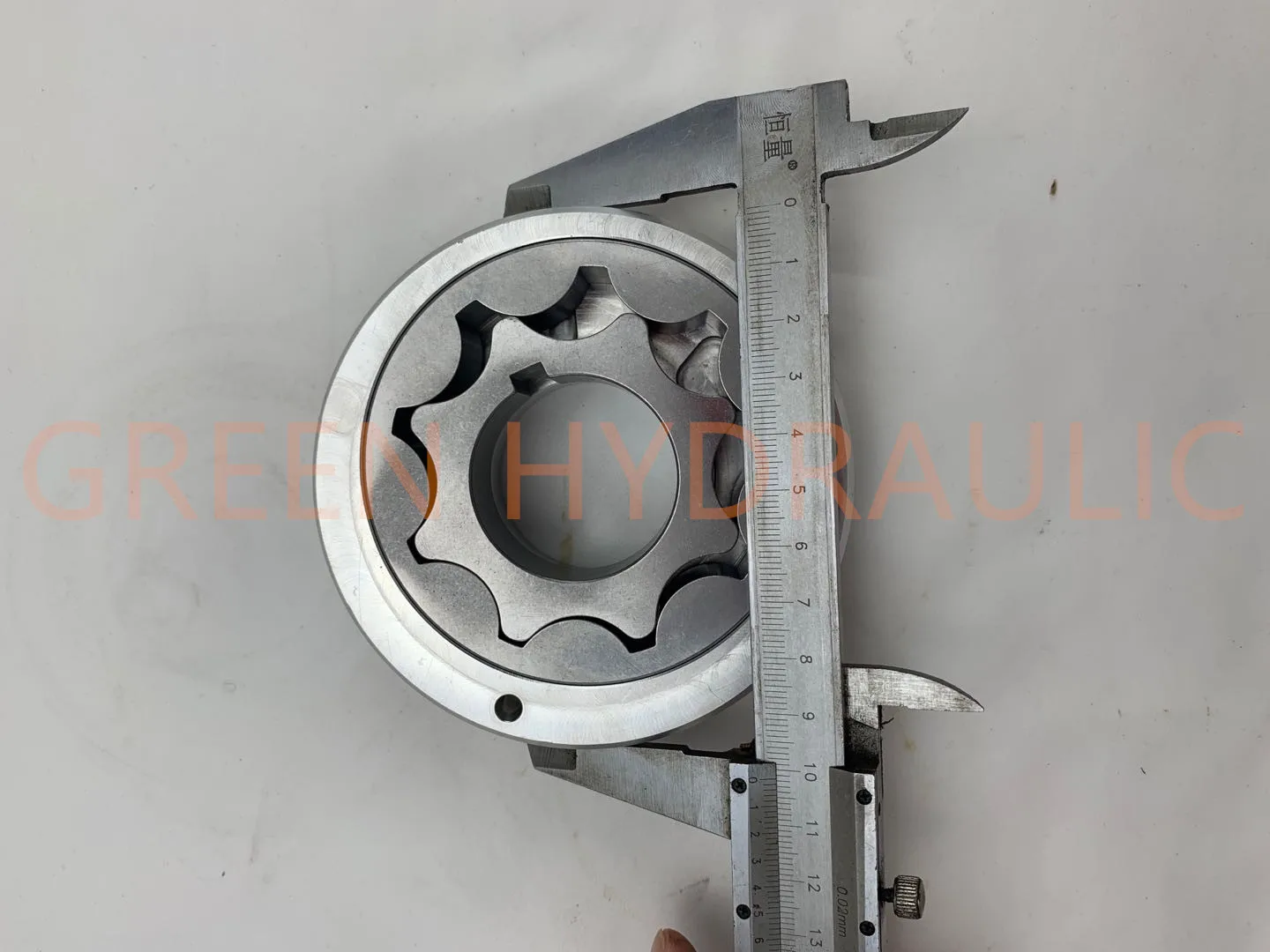 Sauer Sundstrand 90 Series Hydraulic Piston Pump for Sakai Paver