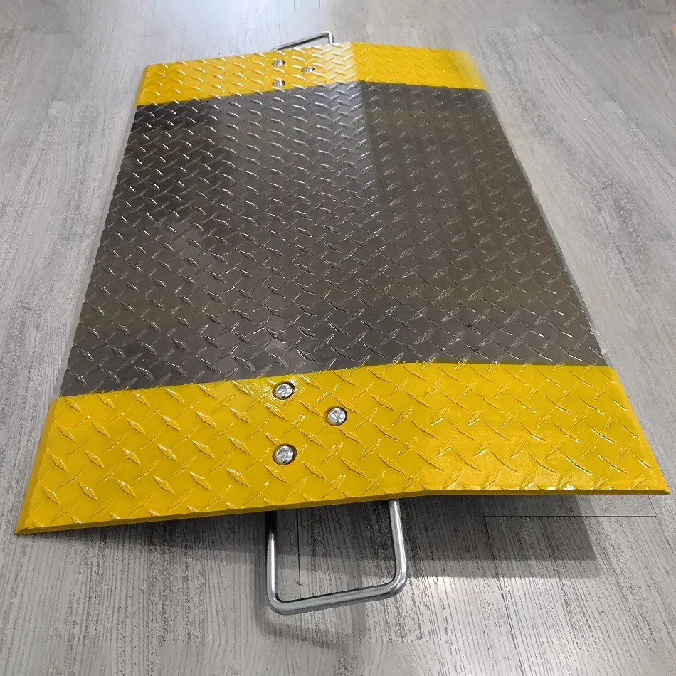 Mobile Loading Dock Leveler & Forklift Ramp Aluminum Dock Plate 7800lbs ...