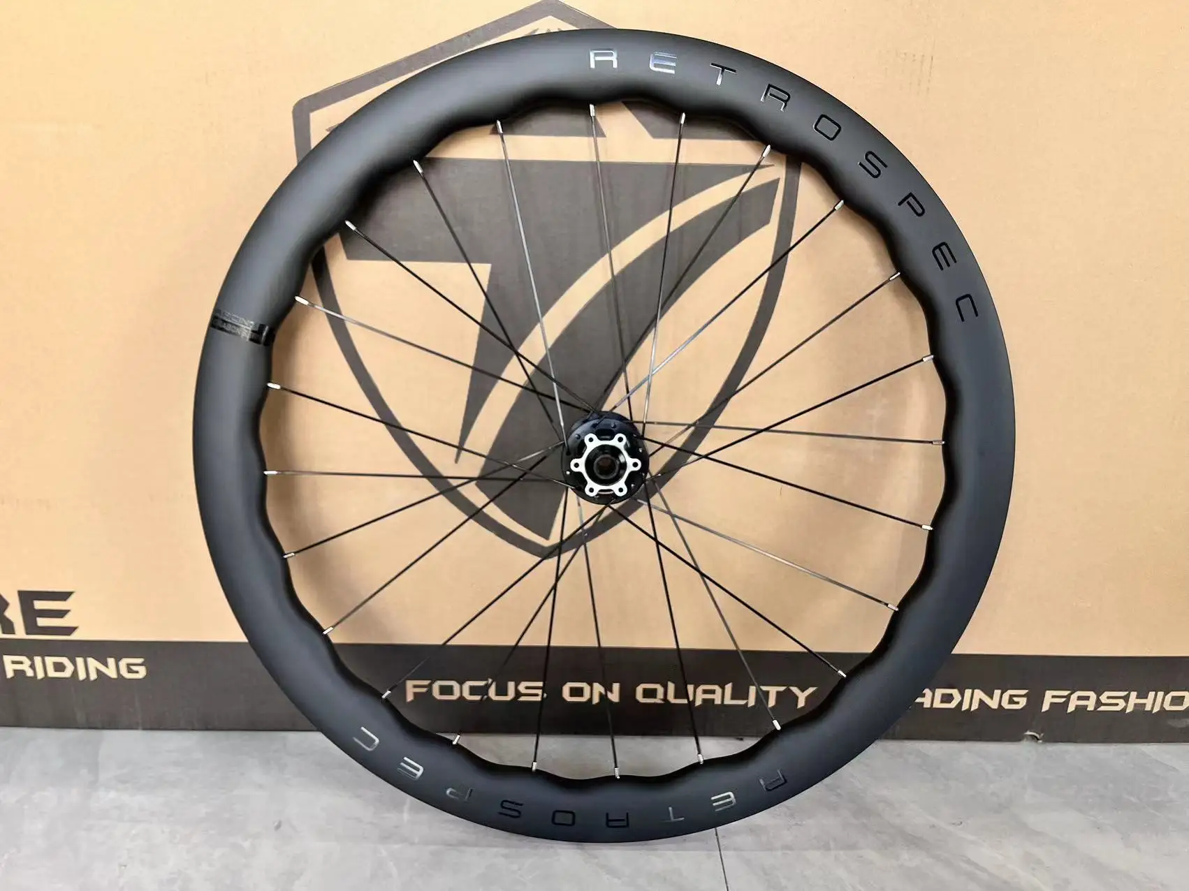 RETROSPEC Carbon Fiber Wheelset for Road Bikes - Disc Brake