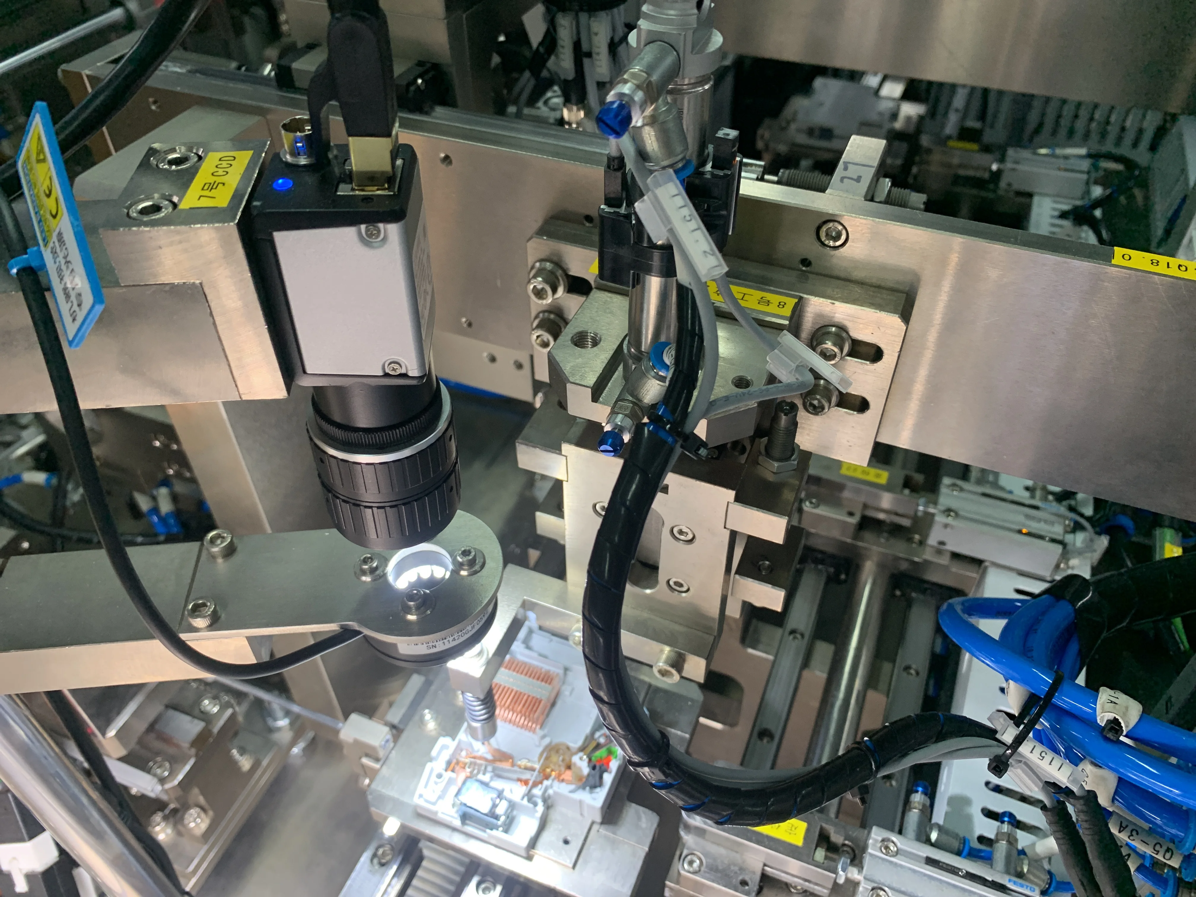Automatic Assembly Line for MCCB Circuit Breaker - Efficient Production ...