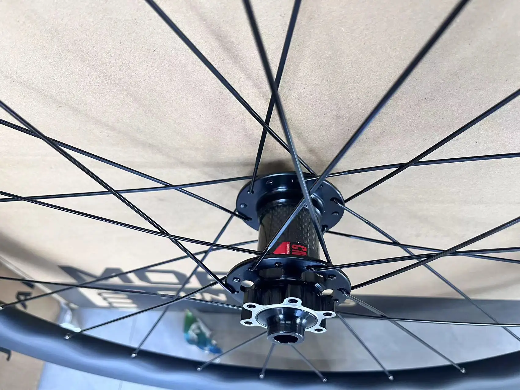 RETROSPEC Carbon Fiber Wheelset for Road Bikes - Disc Brake