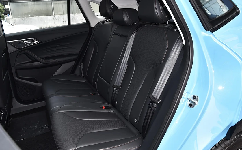 Hot New Fuel Car Roewe Rx5 2023 Plus 330tgi Manual Collar Smart Version ...