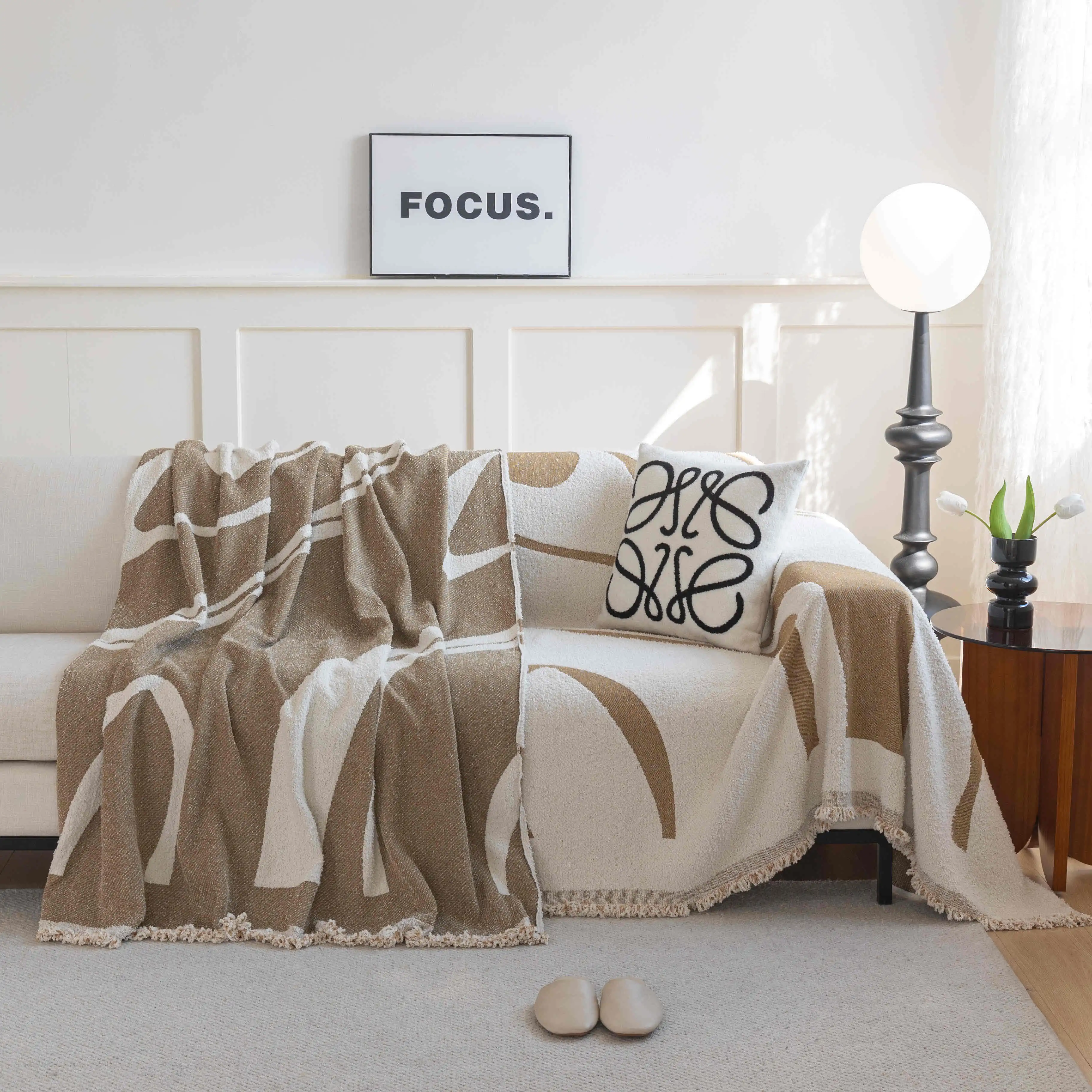 Custom Velvet Tassel Sofa Towel Living Room Decoration Modern Sofa ...