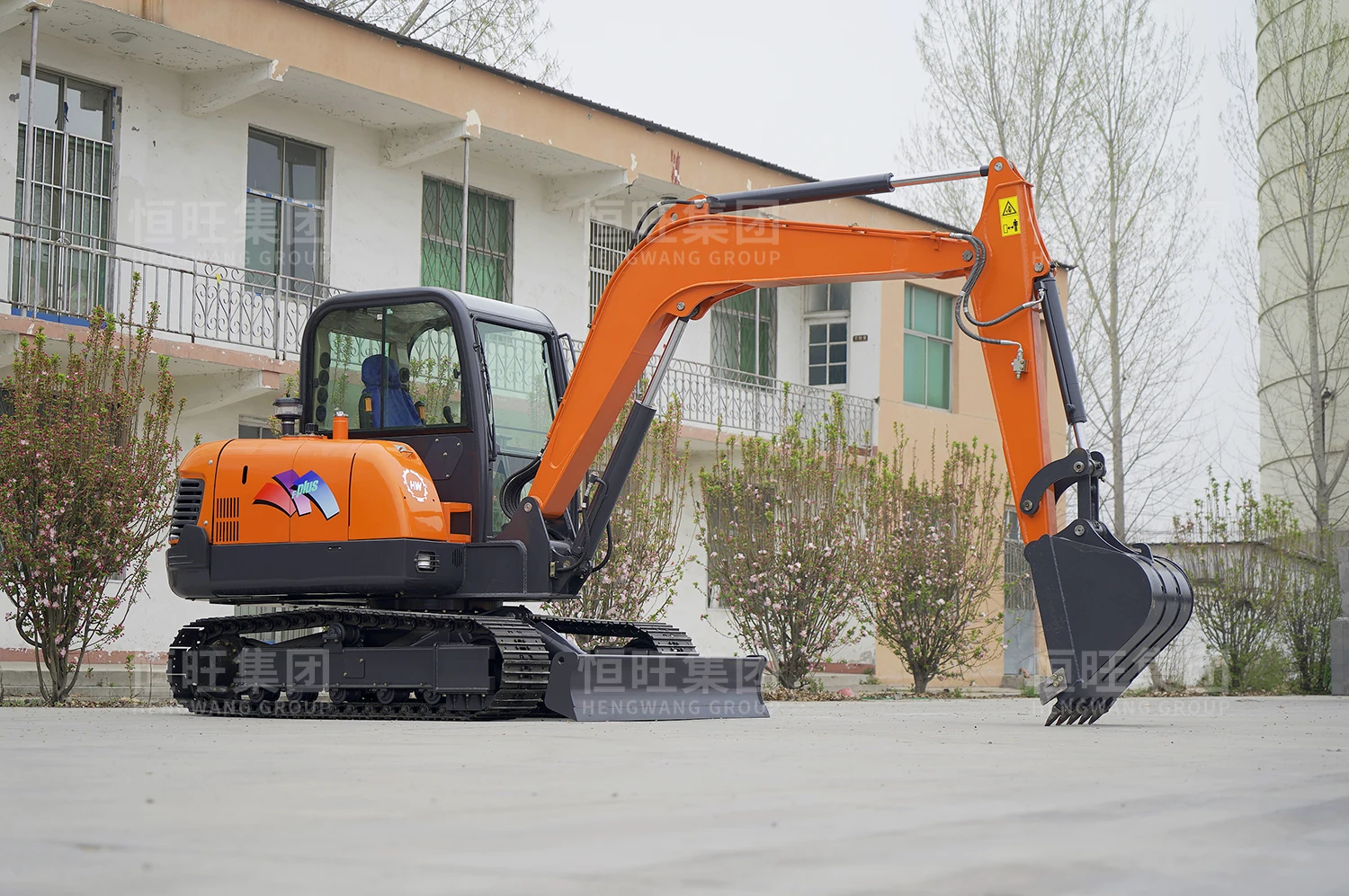 High Efficiency Earth-Moving Machinery - 3 Ton to 6 Ton
