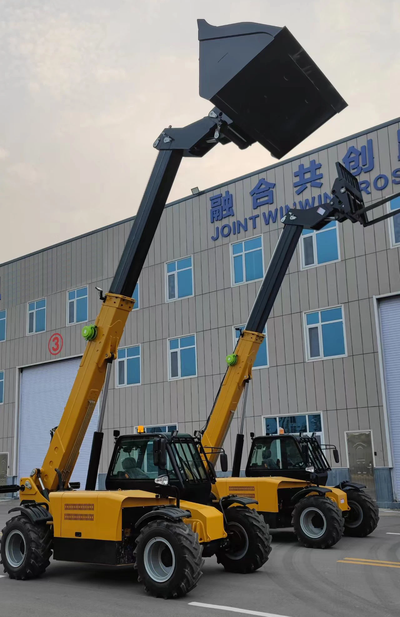 Remote Control Manual Lifter Telehandler With Work Platform - Buy ...