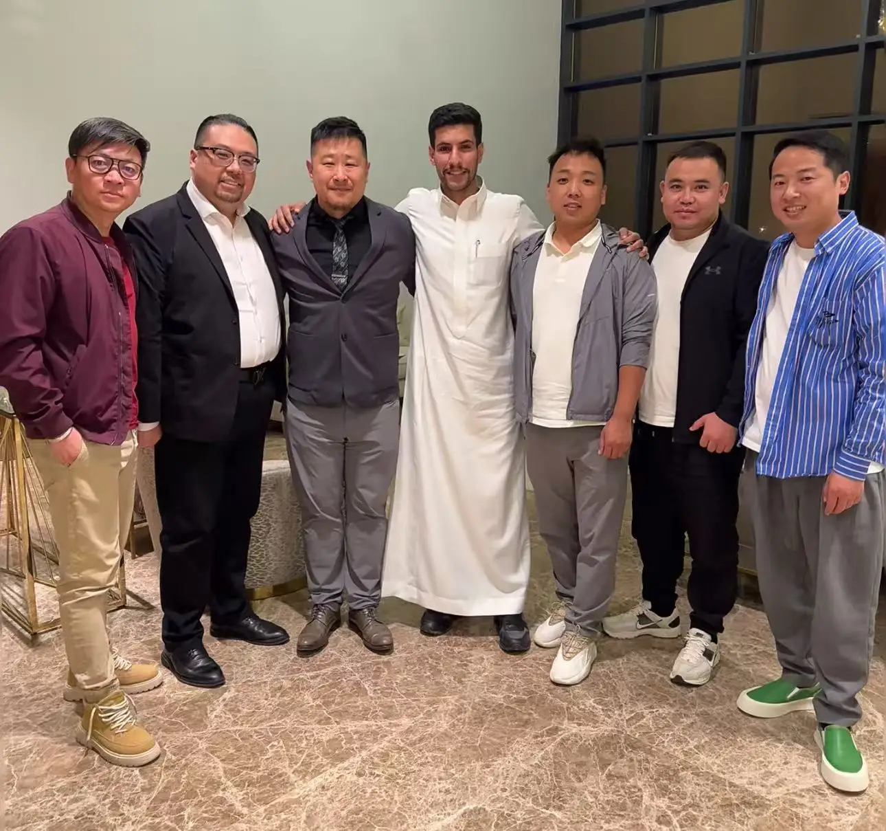 New And Original V15SB-G-ABG-PG9 Stock In Warehouse PLC Programming ...