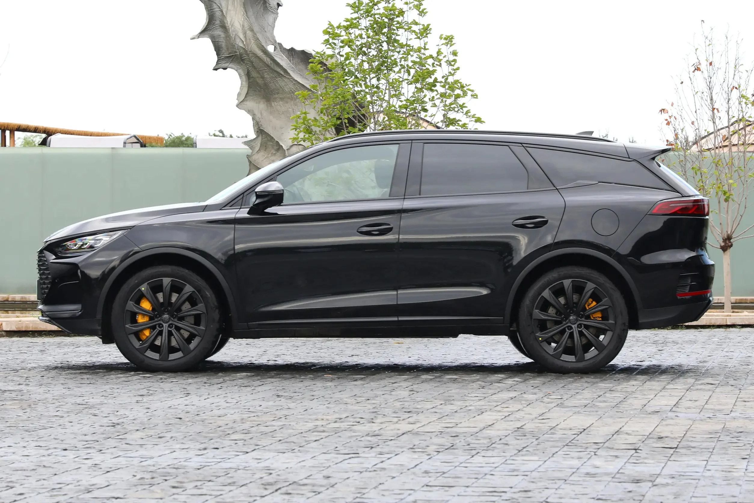 Wholesale 2024 Byd Tang Dm-p Suv 4x4 Hybrid Car Byd Tang Electric Suv New Car For Sale From ...