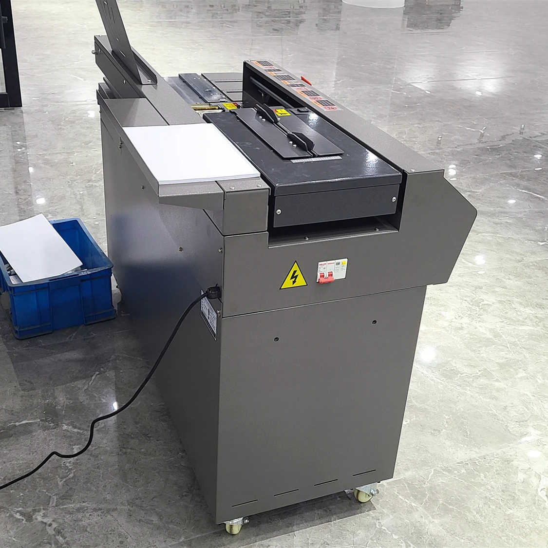 Front 330mm Glue Binder Automatic Perfect Binding Machine 60mm Thick C20 A4 Binding Machine Ce ...