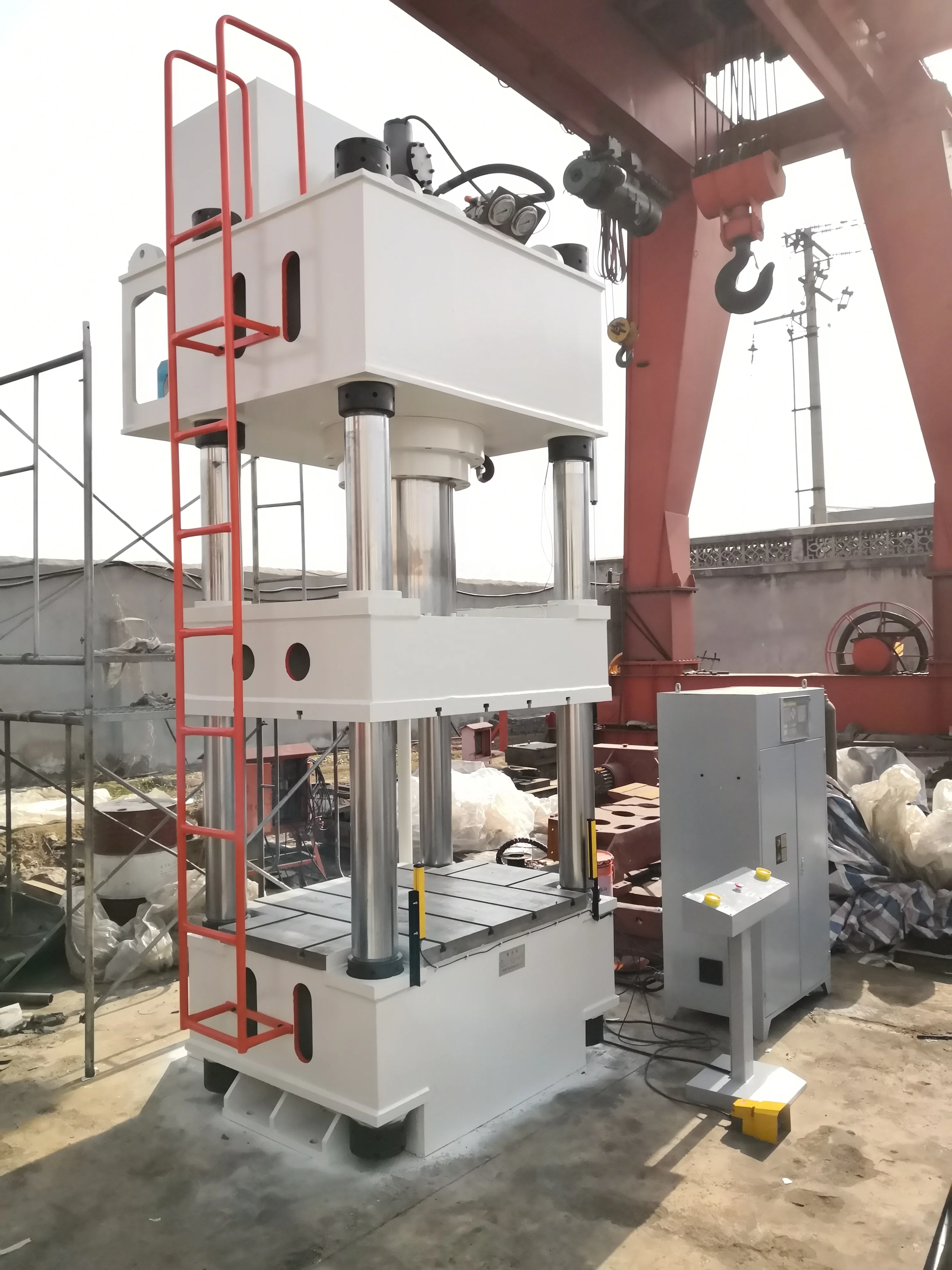 100 Ton Steel Plate Hydraulic Power Press Machine with Protection Gantry