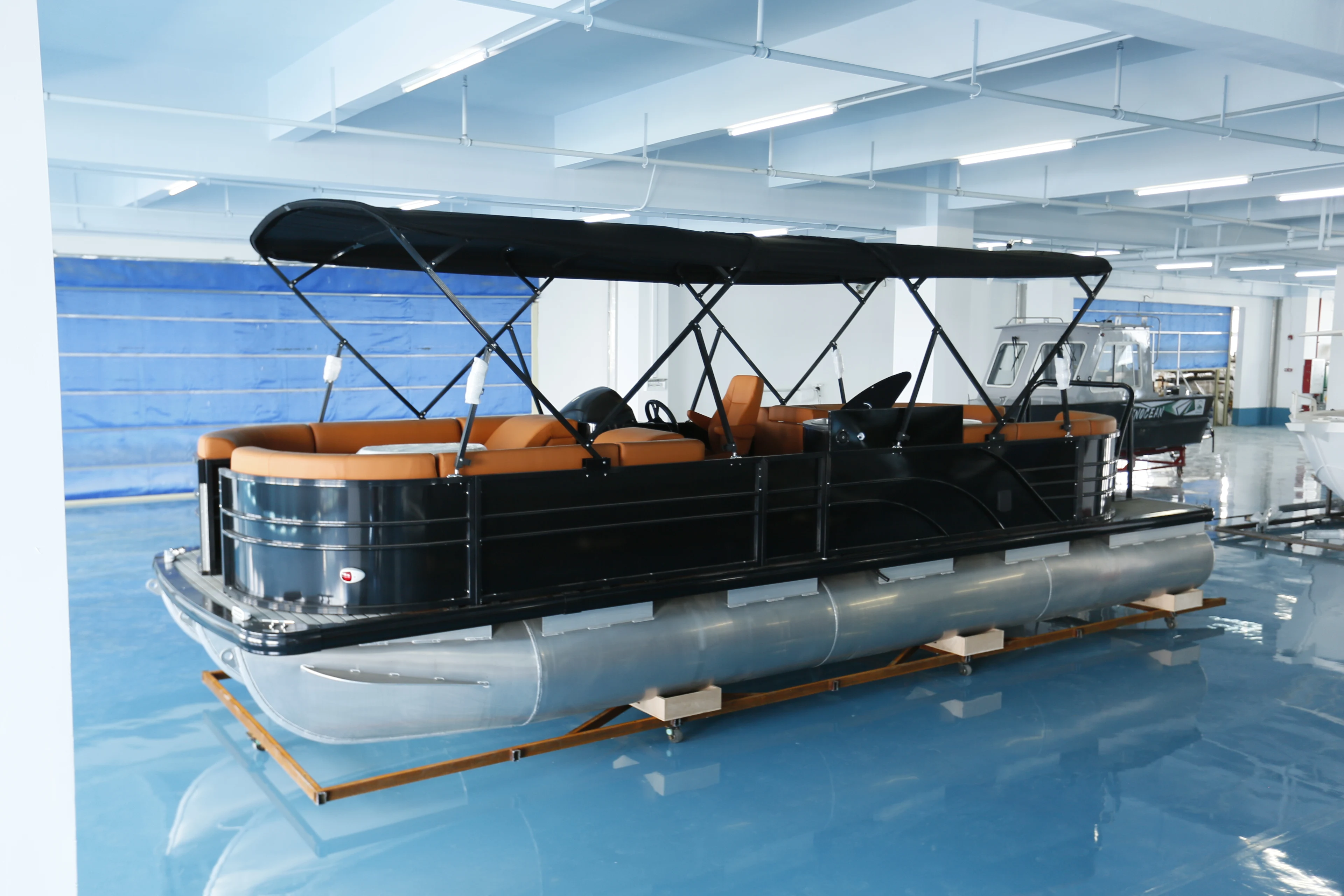 27ft Speed Pontoon Boat with 200hp Jet Motor for Fun Cruising