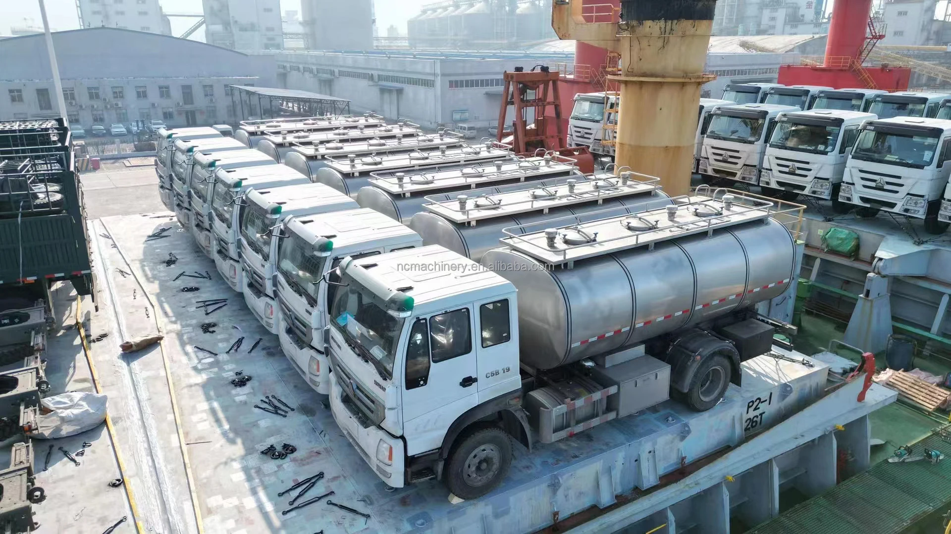 Refrigerated Fresh Raw Milk Transport Tank Dairy Milk Storage Tank ...