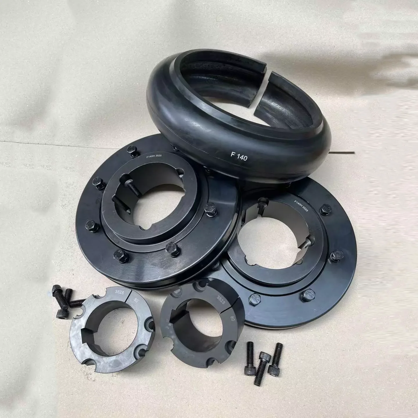Fenner F40 Tyre Couplings - Durable and Flexible Solutions