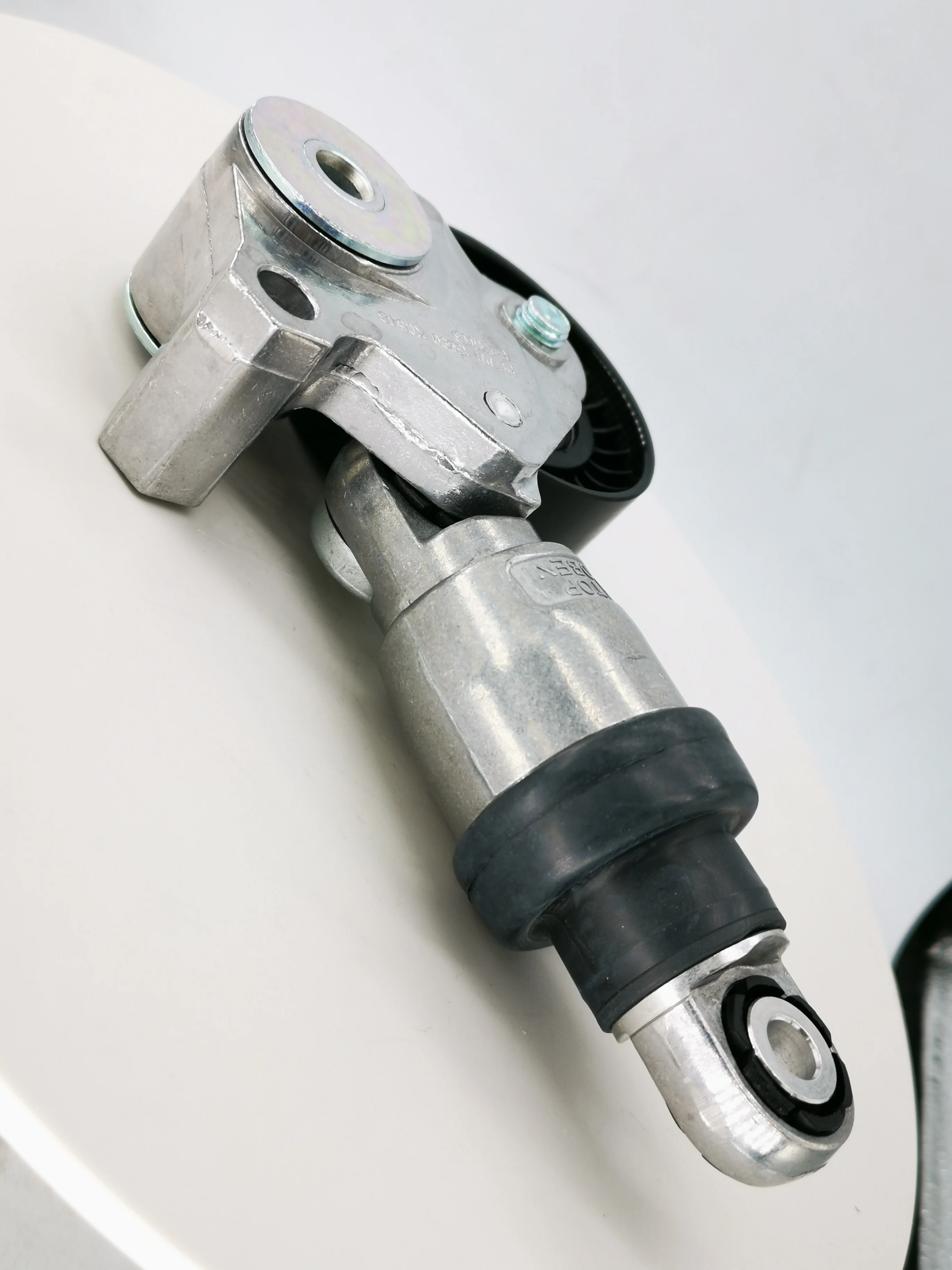 Belt Tensioner & Bearing Pulley Pe03-15-980b For Mazda 3 Mazda 6 Cx-5 ...