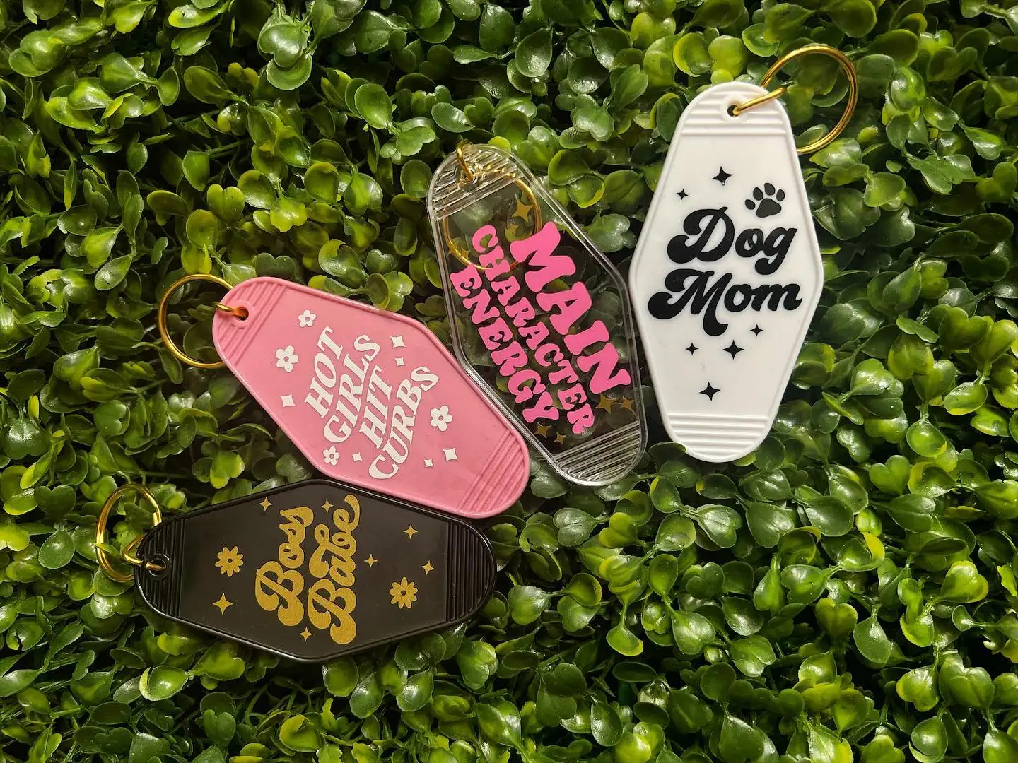 10 Blank Metal Motel Keychains with Display Cards for Hotels| Alibaba.com