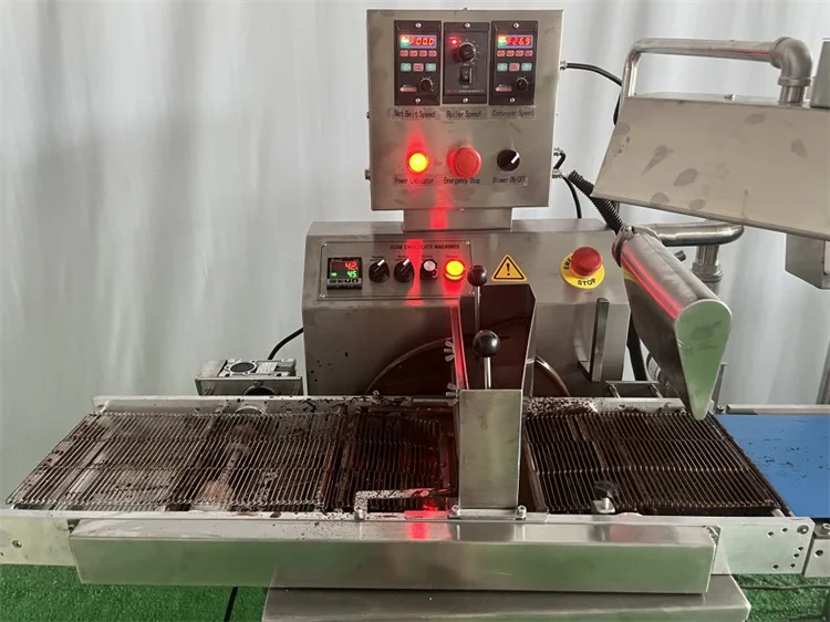 2023 Table Top Mini Chocolate Enrobing Coating Machine