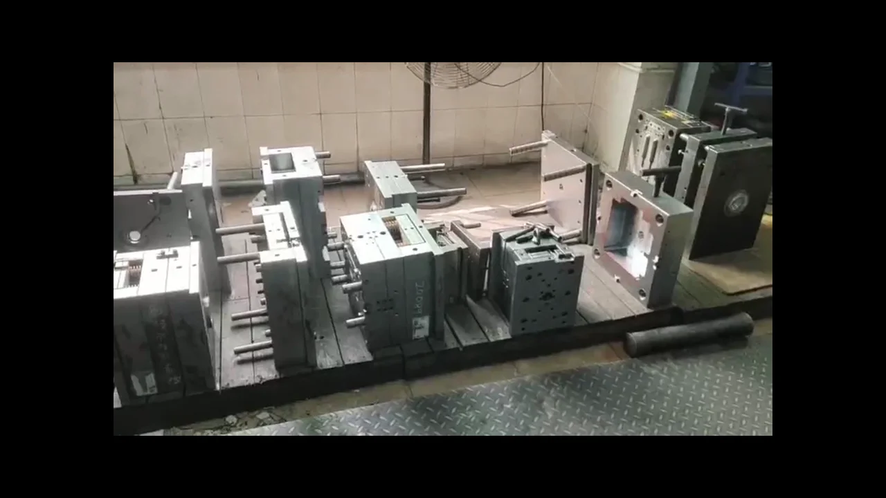 Pvc Ppr Piping Plastic Injection Molding Core-pulling Mould - Buy ...