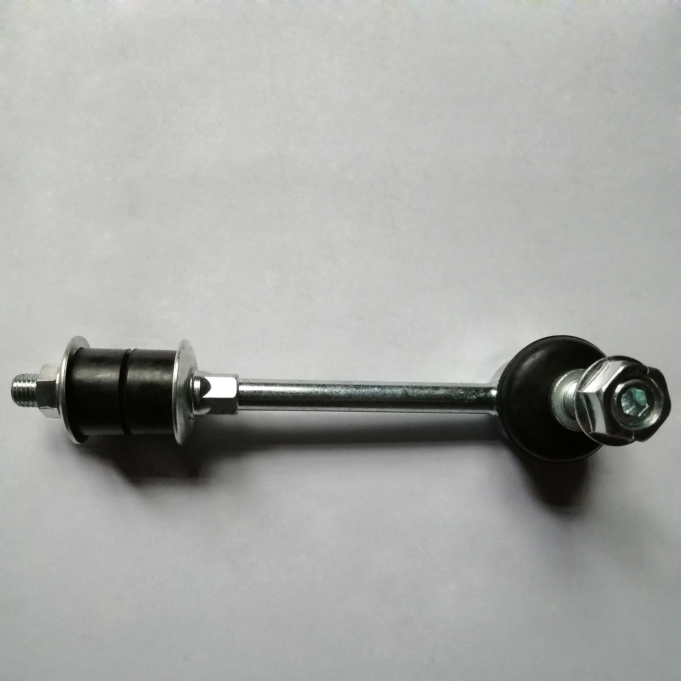 Toyota HILUX Stabilizer Link 48820-0K010 - Durable & Reliable