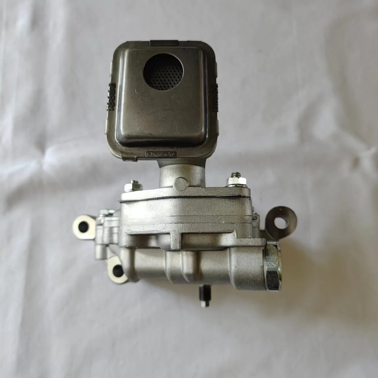 Oil Pump 2az 1az Engine 15100-28020 Oil Transfer Pump| Alibaba.com