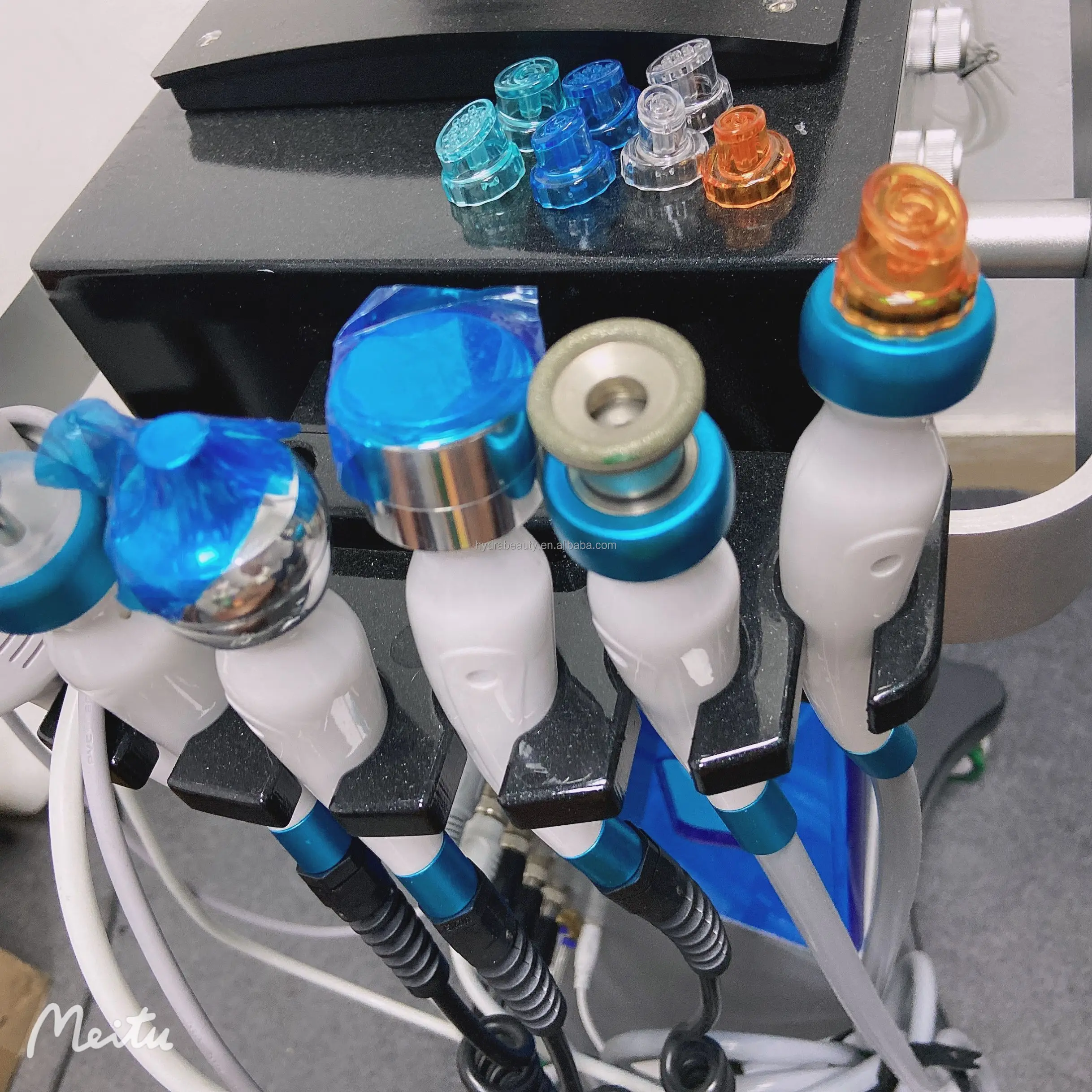 13 In 1 Hydrafacial Machine With Powerful Suction, Hydrating ...