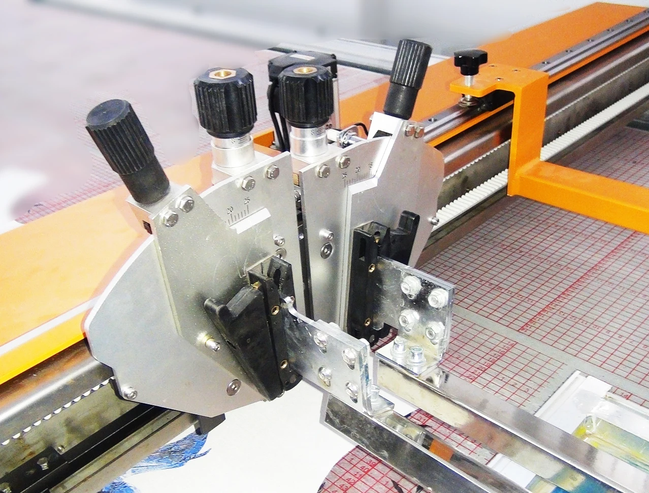 High Quality Flat Screen Printing Table Automatic Economic Flat Silk ...