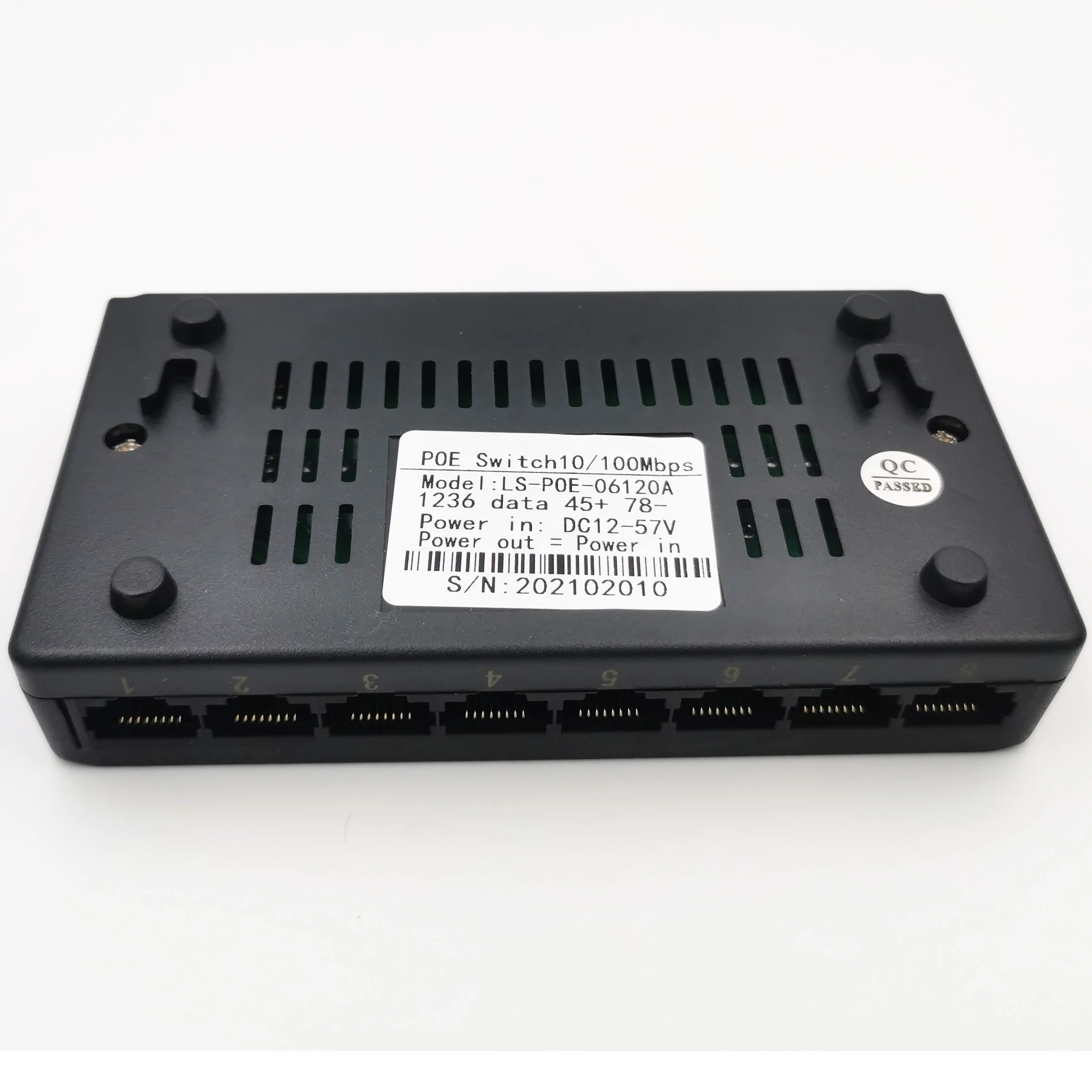 8 Port Network Switch - Desktop Rackmount Hub Ethernet Splitter