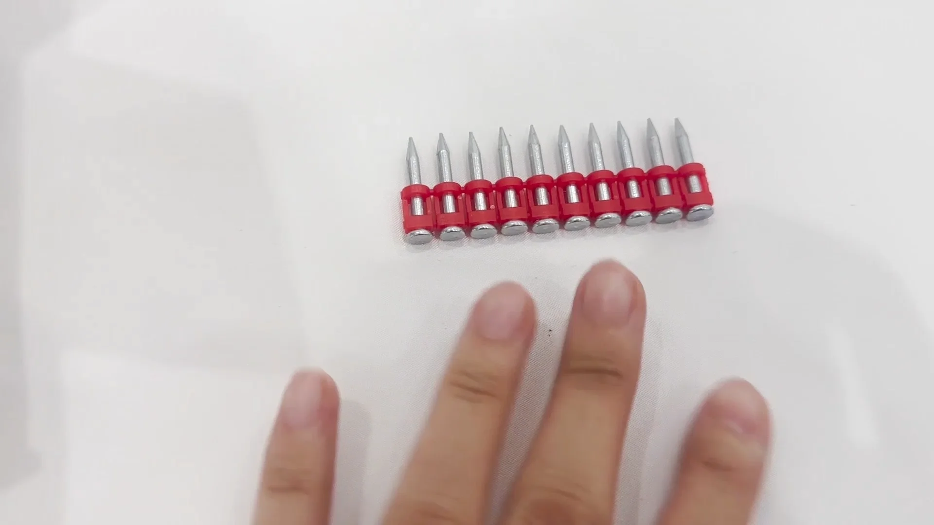 Collated Red Plastic Spit Concrete Gas Cut Point Nails Pin - Buy Pulsa ...