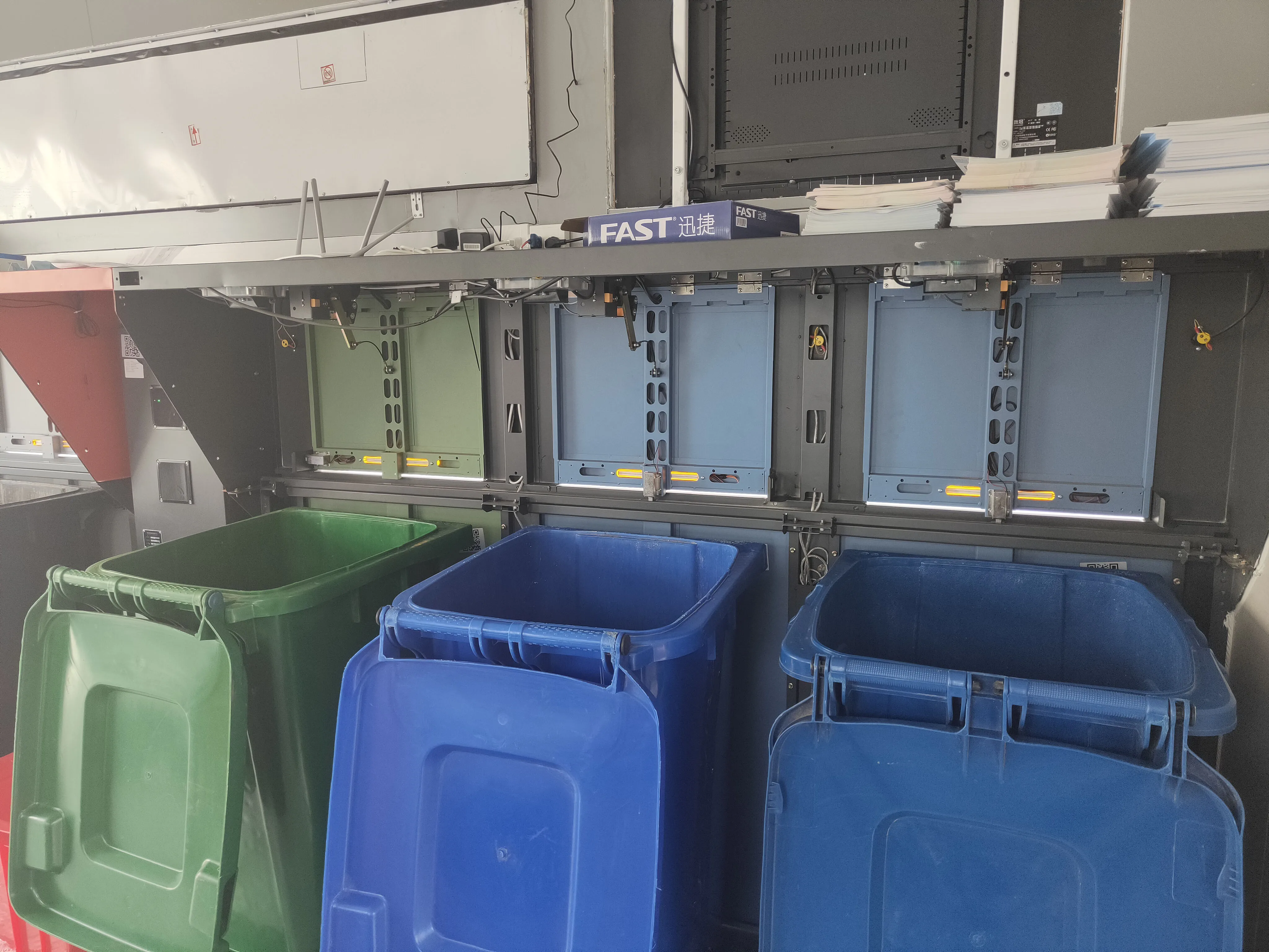 Outdoor Intelligent Garbage Sorting Box Community Street Garbage Room ...