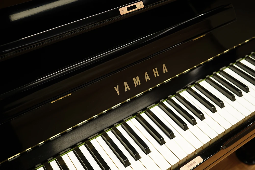 Yamaha U3H Acoustic Upright Piano - High Quality Home Use