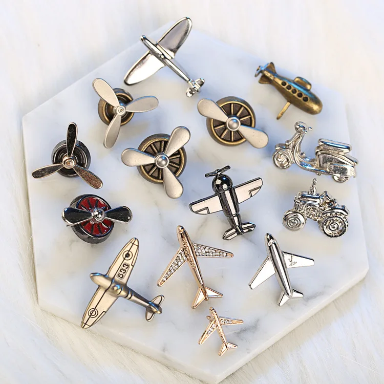 Fashion Retro Metal Movable Aircraft Engine Brooch Pin Customizable Men ...