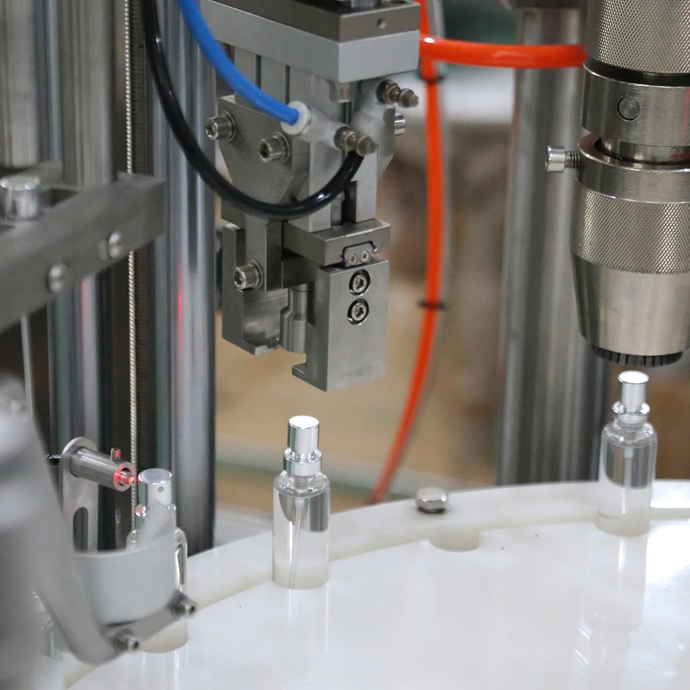 Small Automatic Vacuum Perfume Filling Machine High-Accuracy Liquid and ...