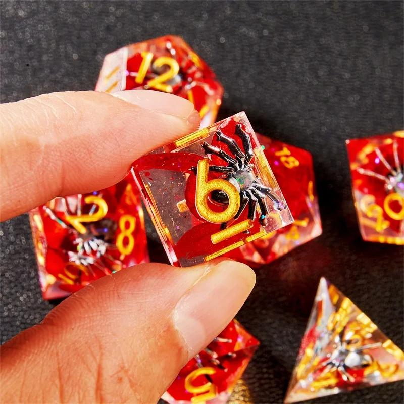 Customized 7-piece Sharp Edged Resin Polyhedral Dice For Dnd Role ...