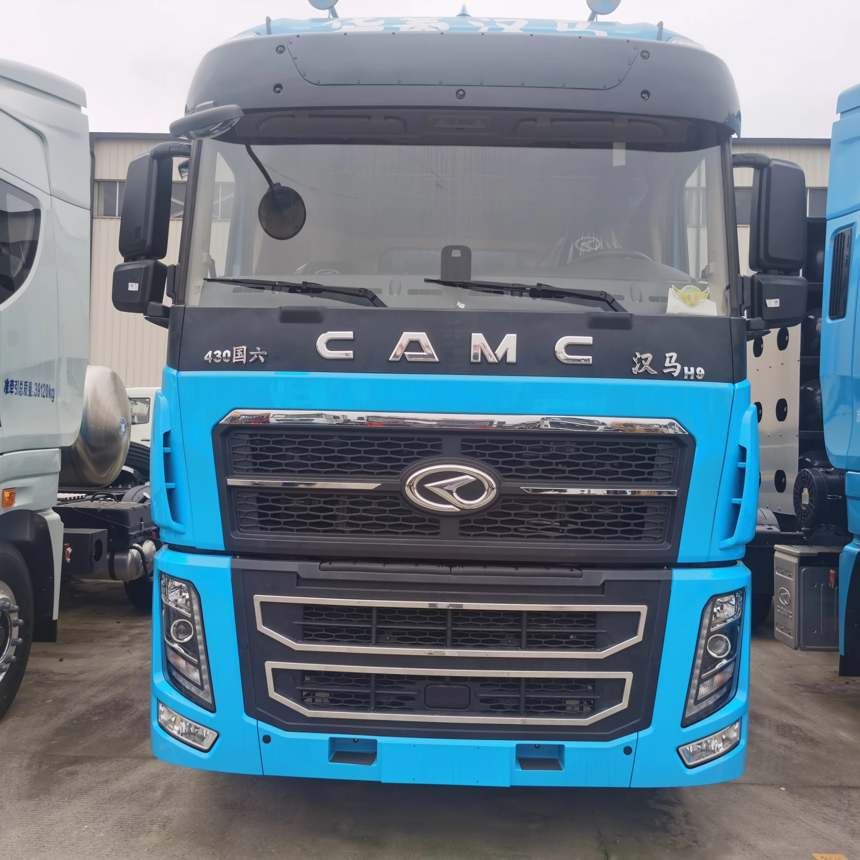 CAMC Heavy Duty 6x4 Prime Mover - 410HP CNG Truck for Sale