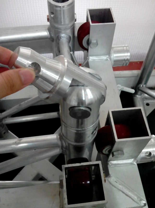Aluminum Truss 50mm Pipe Hinge for Tower Truss in TRUSS Factory Spigot ...