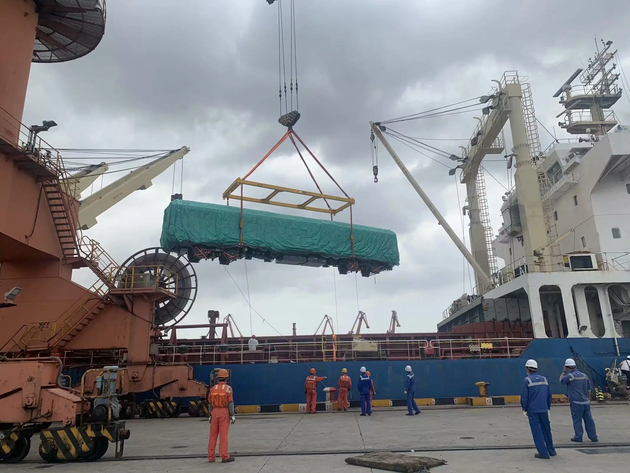 Heavy Duty Railway Flat Wagon for Tunnel Construction | Air Brake ...